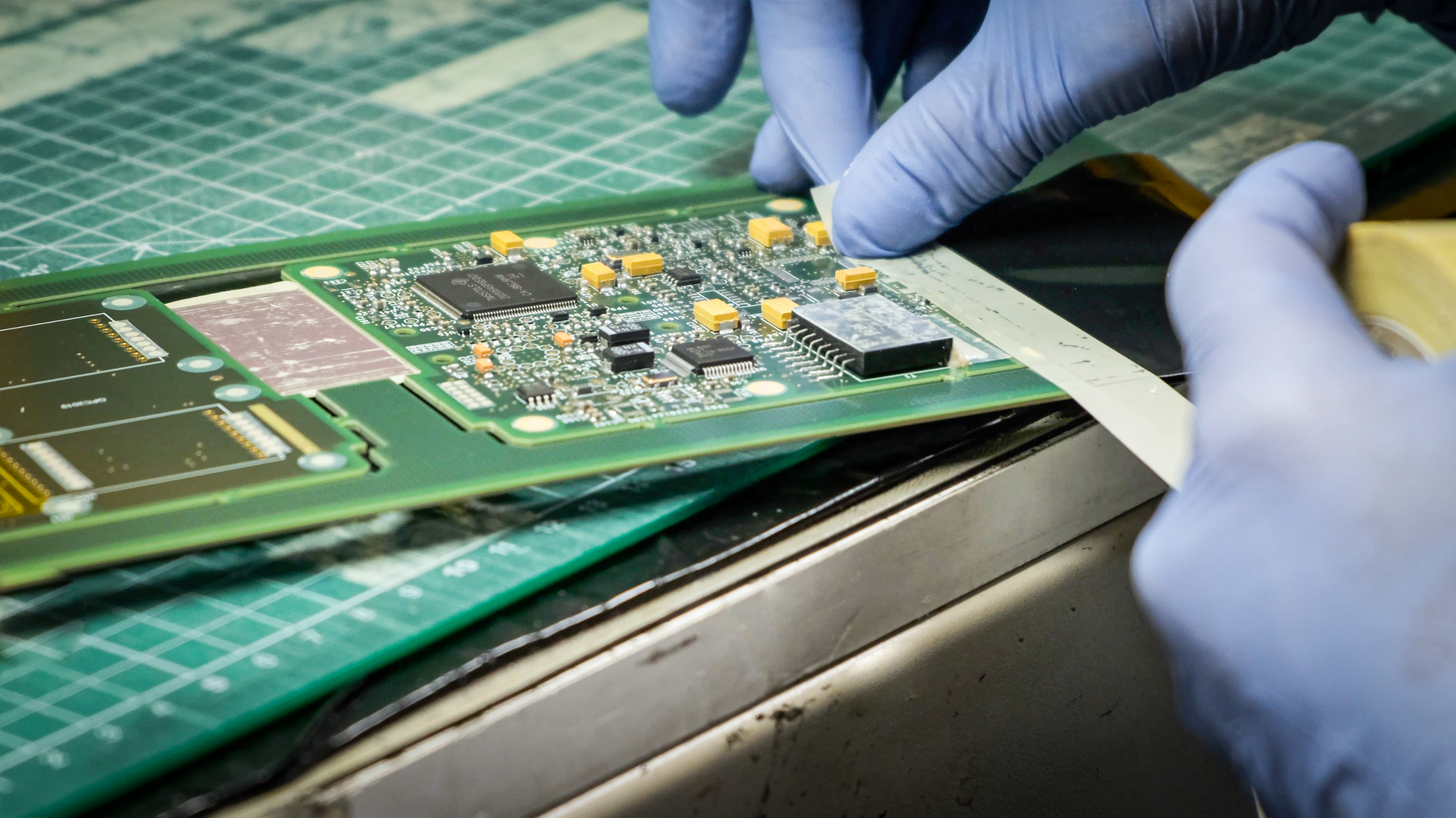 Manufacturing & Assembly - Phoenix Systems UK PCB Electronics Manufacturing